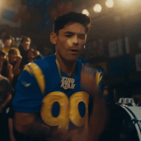 King Ryan GIFs - Get the best GIF on GIPHY