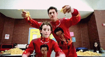 Leaving for a trip abroad in 10 GIFS – Lets go far away from here