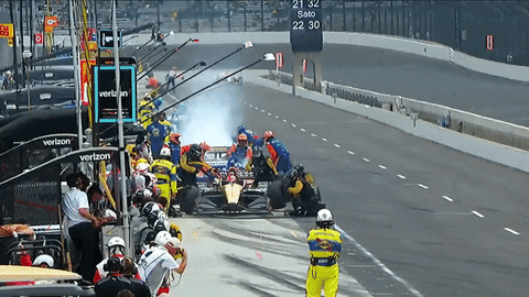 Racing Pit Stop GIFs - Find & Share on GIPHY