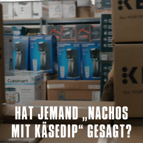Hat Jemand Nachos Mit Kaesedip Gesagt S Get The Best On Giphy