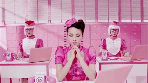 Yang Yilin GIFs - Get the best GIF on GIPHY