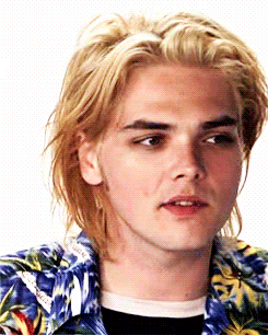 Im Laughing At The First GIFs - Get the best GIF on GIPHY