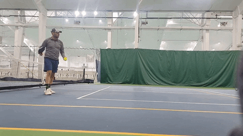 Pickleball-serve GIFs - Find & Share on GIPHY