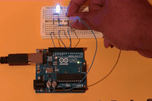 Arduino GIF - Find & Share on GIPHY
