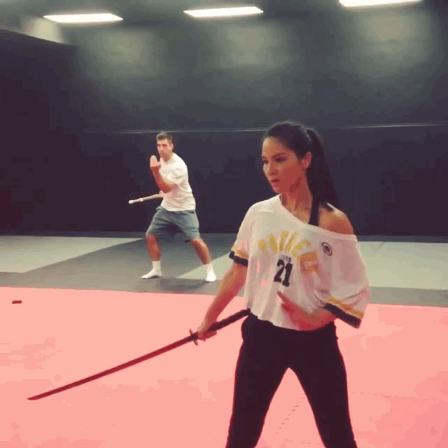 Olivia Munn Find And Share On Giphy