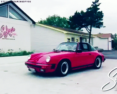 Selena-boutique GIFs - Get the best GIF on GIPHY