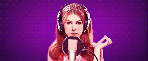Beca Mitchell GIF - Find & Share on GIPHY
