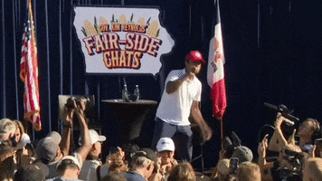 Here's Who Showed Up to the Iowa State Fair Over the Weekend by GIPHY ...