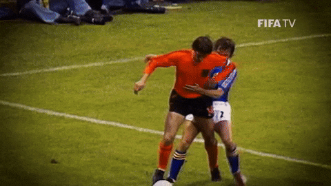 Johan Cruyff GIFs - Find & Share on GIPHY