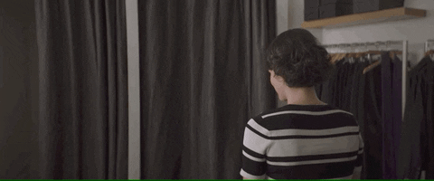 Fleabag-over-the-shoulder GIFs - Get the best GIF on GIPHY