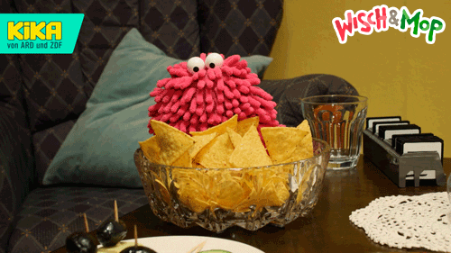 Snack Scoff GIF by KiKA - Find & Share on GIPHY