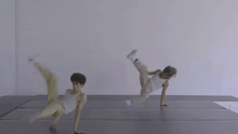 Workout Breakdance GIF by Maas theater en dans - Find & Share on GIPHY
