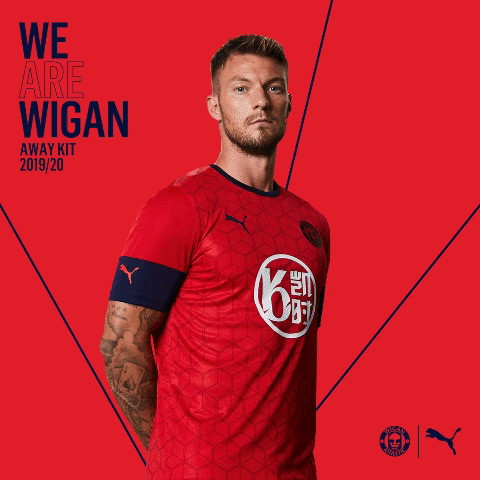 Football Kit GIFs - Get the best GIF on GIPHY