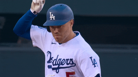 Freddie-freeman GIFs - Get the best GIF on GIPHY