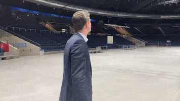 Empty Room GIFs - Find & Share on GIPHY