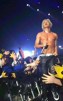 Taeyang-rise GIFs - Get the best GIF on GIPHY
