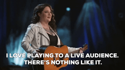 Live-audience GIFs - Get the best GIF on GIPHY