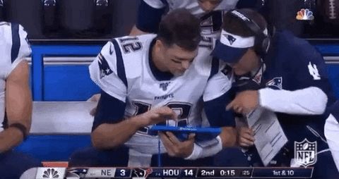 Tom Brady Ipad GIFs - Find & Share on GIPHY