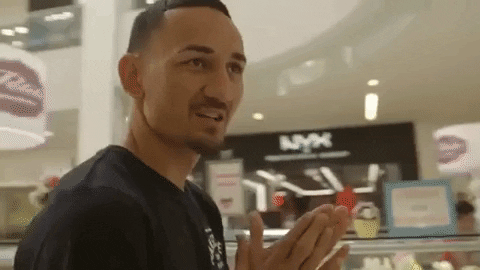 Uff 240 Embedded GIFs - Get the best GIF on GIPHY