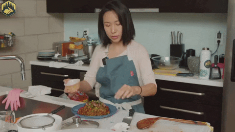 Social Eating GIFs - Get the best GIF on GIPHY
