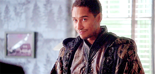 Elliot-knight GIFs - Get the best GIF on GIPHY