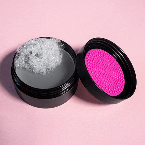 Makeup Brushes GIFs - Get the best GIF on GIPHY