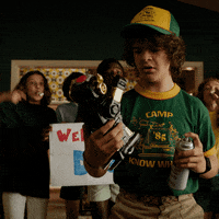 Stranger Things 3 GIFs - Find & Share on GIPHY