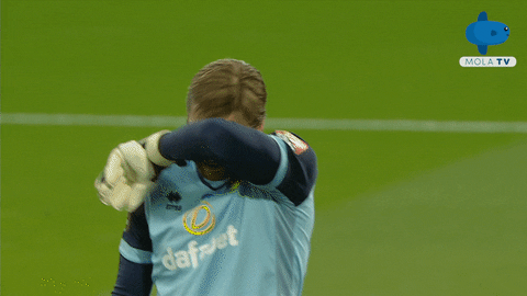Chelsea-goalie GIFs - Get the best GIF on GIPHY