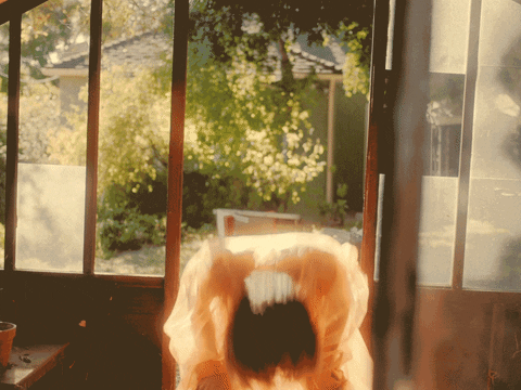 Empress Of Gifs Get The Best Gif On Giphy