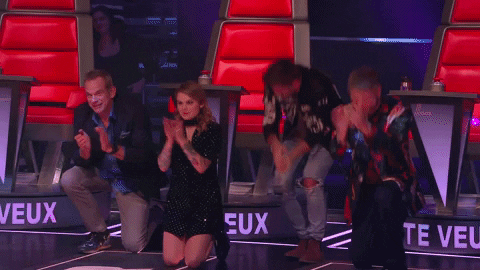 A Genou GIFs - Get the best GIF on GIPHY