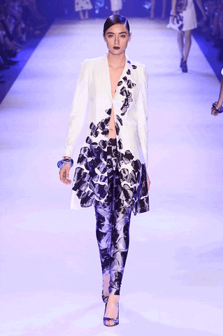 Student Showcase GIFs - Get the best GIF on GIPHY