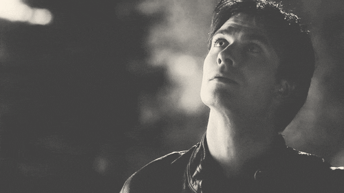 Vampire-icon GIFs - Get the best GIF on GIPHY