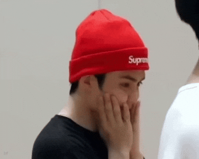 Exo Cute Suho GIFs - Find & Share on GIPHY