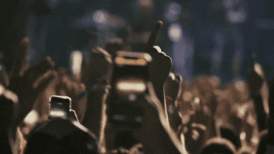 Mucha Gente GIFs - Get the best GIF on GIPHY